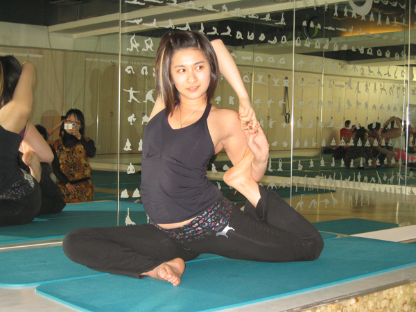 瑜伽 | 學 yoga | 瑜伽教授 | 活動相片及短片 - Dickson Yoga